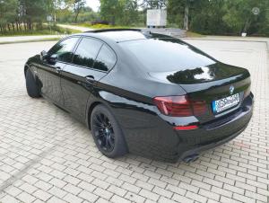 Black BMW 520 2013 in Taurage, with an engine capacity of 2.00 L and mileage of 298 thousand km for 10500 €, photo 7 on AUTOMOTO.COM.LV