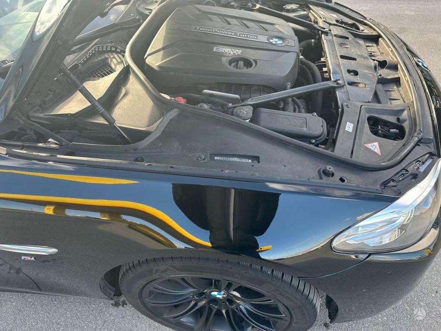 Black BMW 520 2013 in Taurage, with an engine capacity of 2.00 L and mileage of 298 thousand km for 10500 €, photo 13 on AUTOMOTO.COM.LV