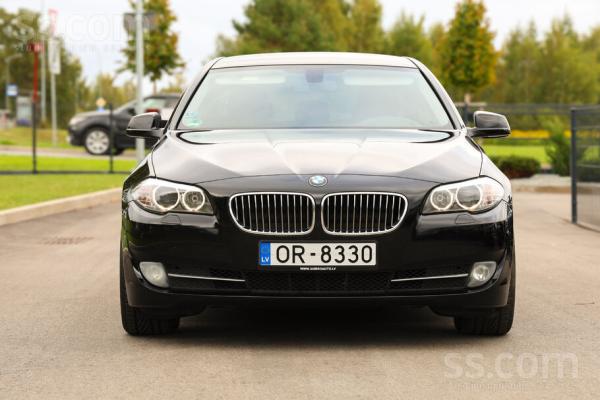 БМВ 520 2013 в Елгава на AUTOMOTO.COM.LV Черный БМВ 520 2013 в Елгава, объемом двигателя 2.00 л и пробегом 211 тыс. км за 8850 €, фото 3 на AUTOMOTO.COM.LV