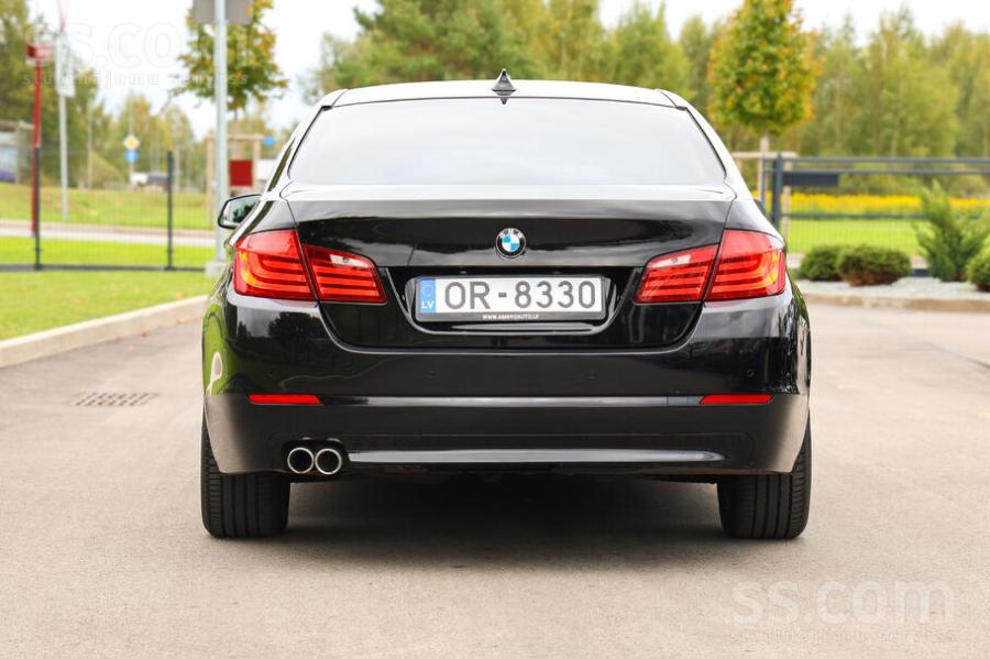 Melns BMW 520 2013 Jelgava, ar dzinēja tilpumu 2.00 L un nobraukumu 211 tūkst. km par 8850 €, foto 6 vietnē AUTOMOTO.COM.LV