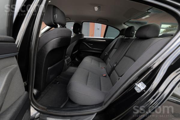 БМВ 520 2013 в Елгава на AUTOMOTO.COM.LV Черный БМВ 520 2013 в Елгава, объемом двигателя 2.00 л и пробегом 211 тыс. км за 8850 €, фото 9 на AUTOMOTO.COM.LV
