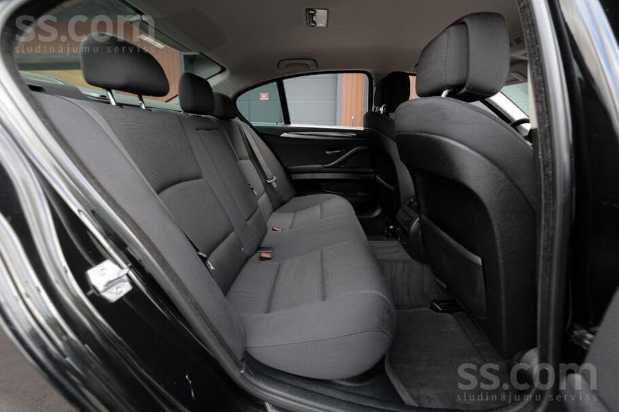 Melns BMW 520 2013 Jelgava, ar dzinēja tilpumu 2.00 L un nobraukumu 211 tūkst. km par 8850 €, foto 10 vietnē AUTOMOTO.COM.LV