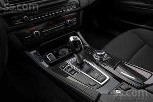 Melns BMW 520 2013 Jelgava, ar dzinēja tilpumu 2.00 L un nobraukumu 211 tūkst. km par 8850 €, foto 17 vietnē AUTOMOTO.COM.LV