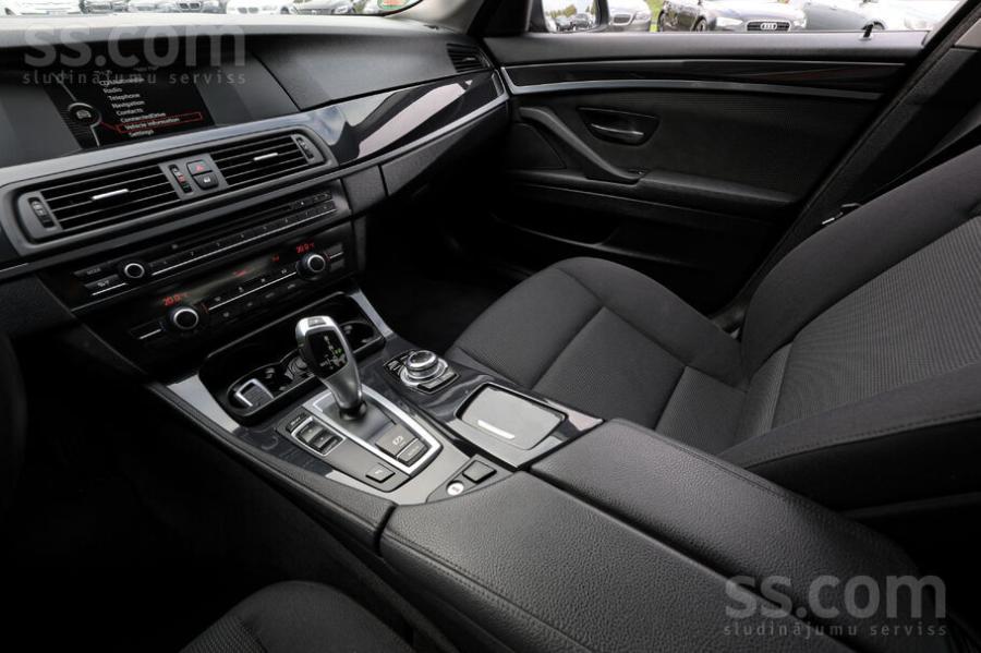 Melns BMW 520 2013 Jelgava, ar dzinēja tilpumu 2.00 L un nobraukumu 211 tūkst. km par 8850 €, foto 18 vietnē AUTOMOTO.COM.LV