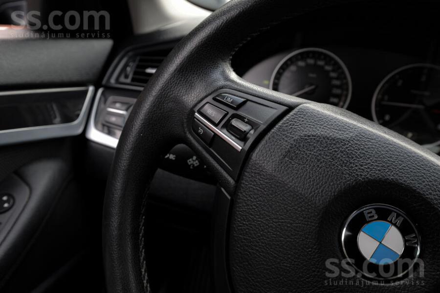 Melns BMW 520 2013 Jelgava, ar dzinēja tilpumu 2.00 L un nobraukumu 211 tūkst. km par 8850 €, foto 20 vietnē AUTOMOTO.COM.LV