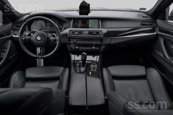 Black BMW 520 2014 in Jelgava, with an engine capacity of 2.00 L and mileage of 299 thousand km for 11999 €, photo 7 on AUTOMOTO.COM.LV