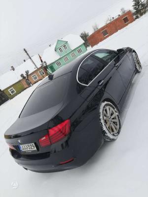 Black BMW 520 2014 in Ariogala, with an engine capacity of 2.00 L and mileage of 267 thousand km for 8999 €, photo 21 on AUTOMOTO.COM.LV