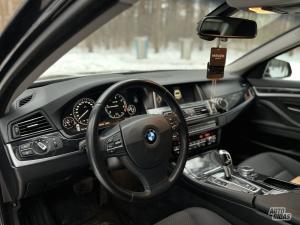 Black BMW 520 2014 in Vilnius, with an engine capacity of 2.00 L and mileage of 294 thousand km for 8849 €, photo 12 on AUTOMOTO.COM.LV