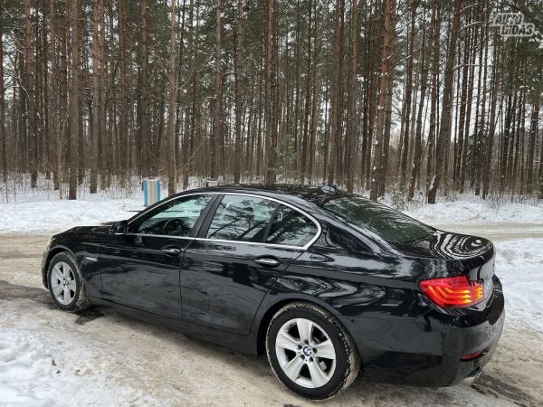Black BMW 520 2014 in Vilnius, with an engine capacity of 2.00 L and mileage of 294 thousand km for 8499 €, photo 8 on AUTOMOTO.COM.LV
