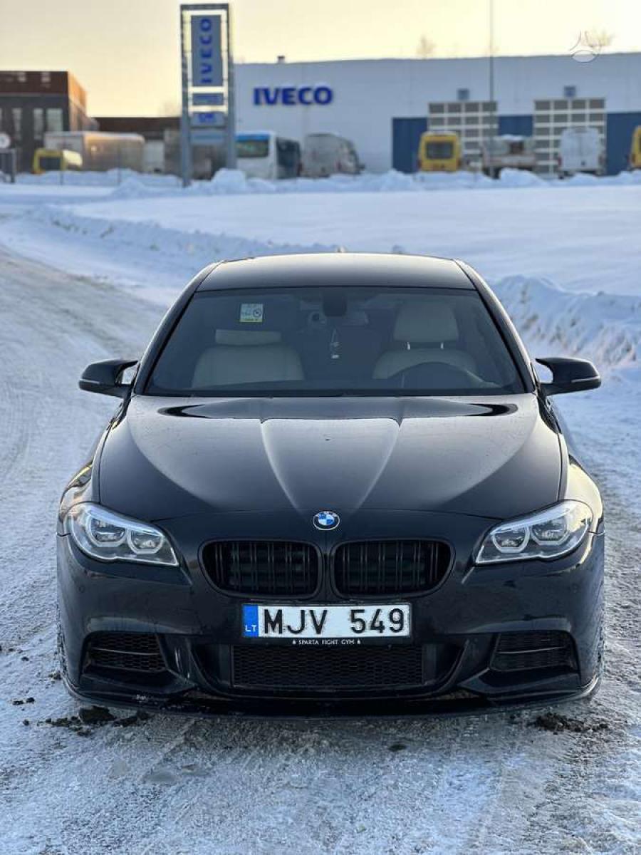 Melns BMW 520 2014 Viļņa, ar dzinēja tilpumu 2.00 L un nobraukumu 439 tūkst. km par 11800 €, foto 1 vietnē AUTOMOTO.COM.LV
