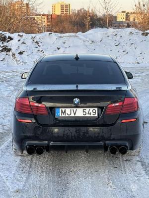 Melns BMW 520 2014 Viļņa, ar dzinēja tilpumu 2.00 L un nobraukumu 439 tūkst. km par 11800 €, foto 6 vietnē AUTOMOTO.COM.LV