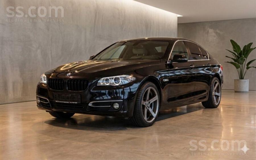 Melns BMW 520 2014 Jelgava, ar dzinēja tilpumu 2.00 L un nobraukumu 287 tūkst. km par 8496 €, foto 1 vietnē AUTOMOTO.COM.LV