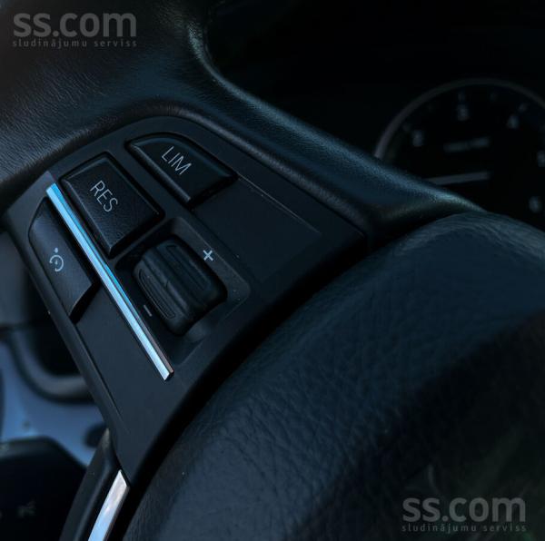 Black BMW 520 2014 in Jelgava, with an engine capacity of 2.00 L and mileage of 287 thousand km for 8496 €, photo 10 on AUTOMOTO.COM.LV
