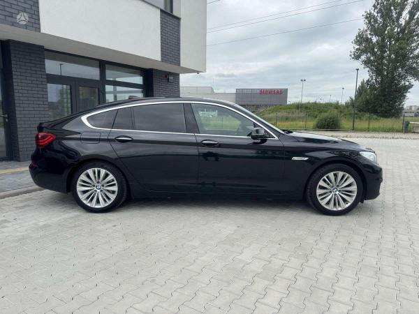 Black BMW 520 2014 in Kaunas, with an engine capacity of 2.00 L and mileage of 275 thousand km for 13500 €, photo 8 on AUTOMOTO.COM.LV