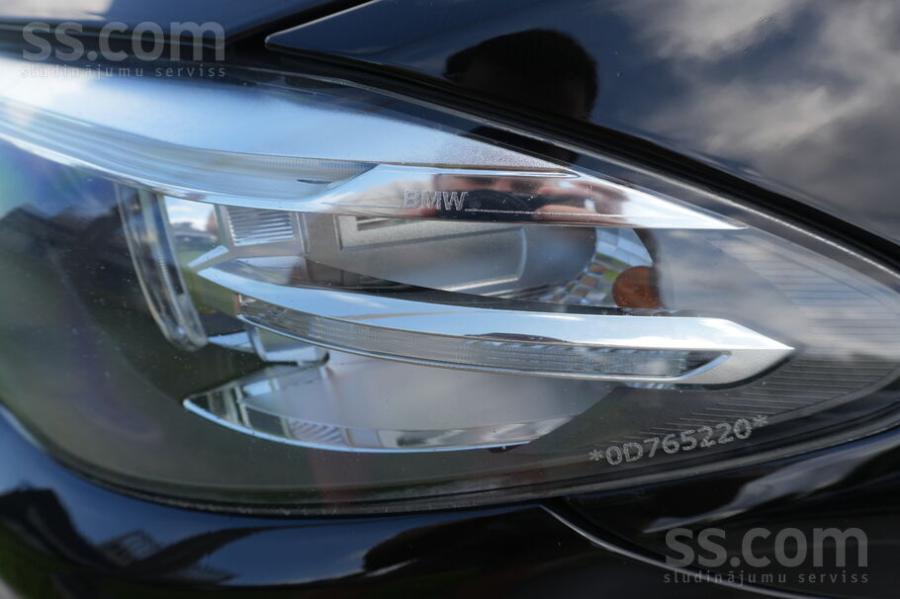 Black BMW 520 2014 in Riga, with an engine capacity of 2.00 L and mileage of 275 thousand km for 11290 €, photo 13 on AUTOMOTO.COM.LV