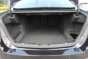 Black BMW 520 2014 in Riga, with an engine capacity of 2.00 L and mileage of 275 thousand km for 11290 €, photo 15 on AUTOMOTO.COM.LV