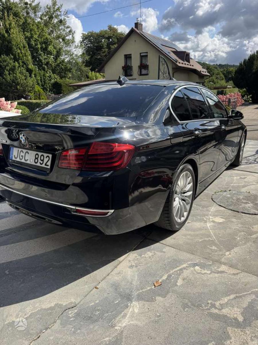 Melns BMW 520 2014 Kauņa, ar dzinēja tilpumu 2.00 L un nobraukumu 252 tūkst. km par 11250 €, foto 9 vietnē AUTOMOTO.COM.LV