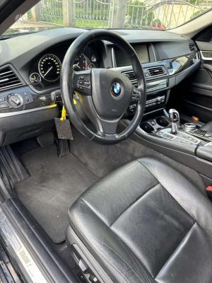Melns BMW 520 2014 Kauņa, ar dzinēja tilpumu 2.00 L un nobraukumu 252 tūkst. km par 11250 €, foto 12 vietnē AUTOMOTO.COM.LV