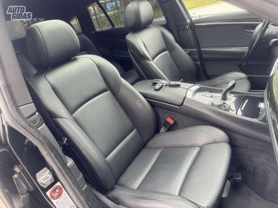 Melns BMW 520 2014 Kauņa, ar dzinēja tilpumu 2.00 L un nobraukumu 275 tūkst. km par 13300 €, foto 14 vietnē AUTOMOTO.COM.LV