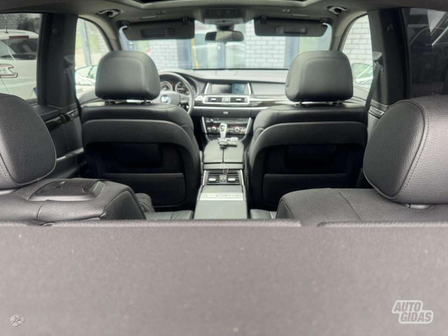Melns BMW 520 2014 Kauņa, ar dzinēja tilpumu 2.00 L un nobraukumu 275 tūkst. km par 13300 €, foto 18 vietnē AUTOMOTO.COM.LV