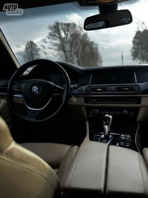 Black BMW 520 2014 in Klaipeda, with an engine capacity of 2.00 L and mileage of 261 thousand km for 11800 €, photo 8 on AUTOMOTO.COM.LV