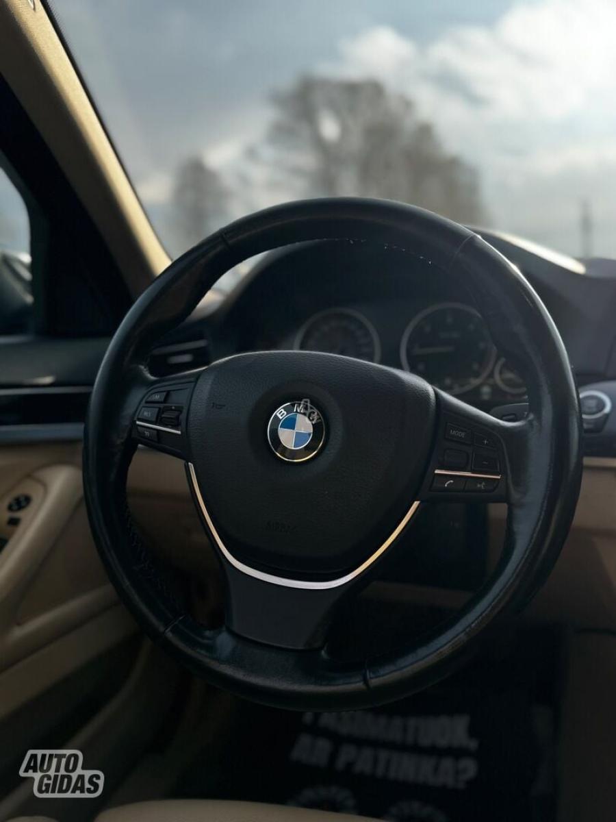 Black BMW 520 2014 in Klaipeda, with an engine capacity of 2.00 L and mileage of 261 thousand km for 11800 €, photo 11 on AUTOMOTO.COM.LV