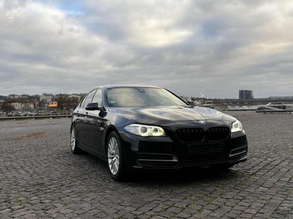 Melns BMW 520 2015 Kauņa, ar dzinēja tilpumu 2.00 L un nobraukumu 196 tūkst. km par 12500 €, foto 5 vietnē AUTOMOTO.COM.LV