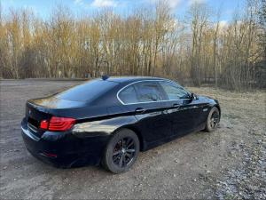 Melns BMW 520 2015 Kauņa, ar dzinēja tilpumu 2.00 L un nobraukumu 312 tūkst. km par 11000 €, foto 3 vietnē AUTOMOTO.COM.LV