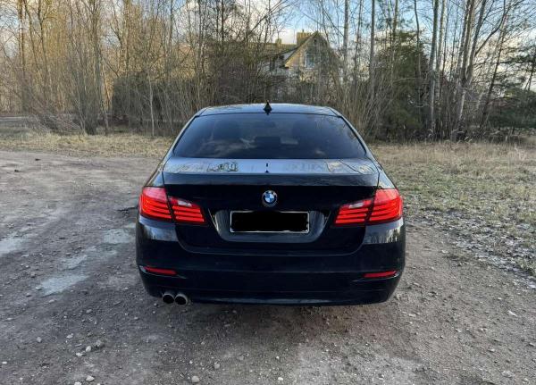 Black BMW 520 2015 in Kaunas, with an engine capacity of 2.00 L and mileage of 312 thousand km for 11000 €, photo 4 on AUTOMOTO.COM.LV