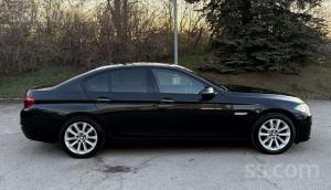 Melns BMW 520 2015 Tukums, ar dzinēja tilpumu 2.00 L un nobraukumu 324 tūkst. km par 12999 €, foto 4 vietnē AUTOMOTO.COM.LV
