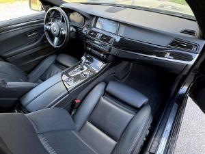 Melns BMW 520 2015 Tukums, ar dzinēja tilpumu 2.00 L un nobraukumu 324 tūkst. km par 12999 €, foto 11 vietnē AUTOMOTO.COM.LV
