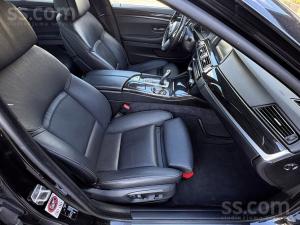 Melns BMW 520 2015 Tukums, ar dzinēja tilpumu 2.00 L un nobraukumu 324 tūkst. km par 12999 €, foto 12 vietnē AUTOMOTO.COM.LV