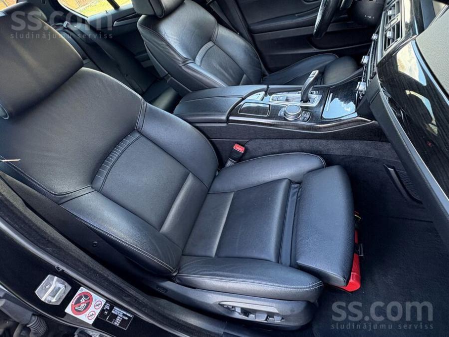 Melns BMW 520 2015 Tukums, ar dzinēja tilpumu 2.00 L un nobraukumu 324 tūkst. km par 12999 €, foto 14 vietnē AUTOMOTO.COM.LV