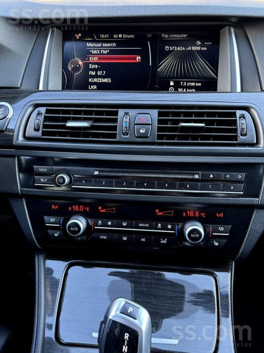 Melns BMW 520 2015 Tukums, ar dzinēja tilpumu 2.00 L un nobraukumu 324 tūkst. km par 12999 €, foto 25 vietnē AUTOMOTO.COM.LV