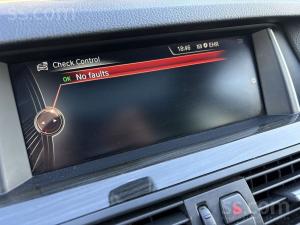 Melns BMW 520 2015 Tukums, ar dzinēja tilpumu 2.00 L un nobraukumu 324 tūkst. km par 12999 €, foto 35 vietnē AUTOMOTO.COM.LV