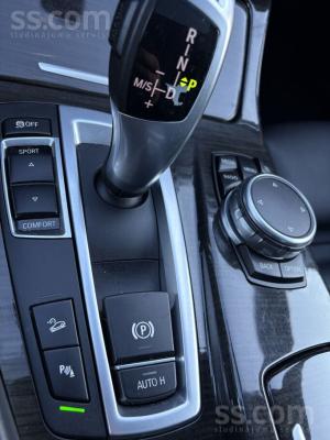 Melns BMW 520 2015 Tukums, ar dzinēja tilpumu 2.00 L un nobraukumu 324 tūkst. km par 12999 €, foto 36 vietnē AUTOMOTO.COM.LV