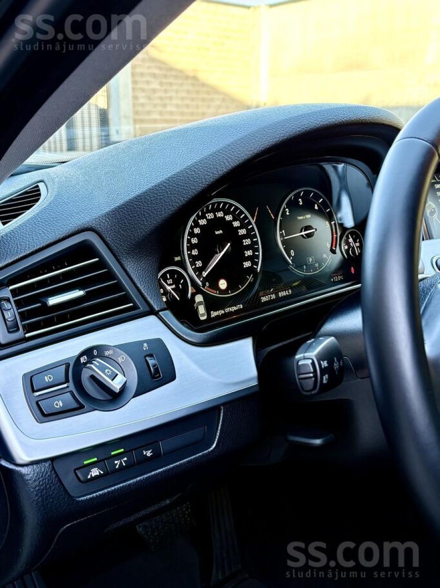 Melns BMW 520 2015 Rīga, ar dzinēja tilpumu 2.00 L un nobraukumu 260 tūkst. km par 13100 €, foto 14 vietnē AUTOMOTO.COM.LV