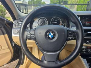 Black BMW 520 2015 in Kaunas, with an engine capacity of 2.00 L and mileage of 219 thousand km for 14000 €, photo 18 on AUTOMOTO.COM.LV