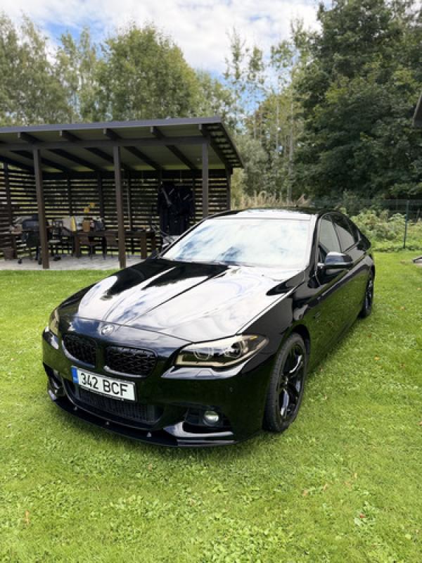 БМВ 520 2015 в Таллин на AUTOMOTO.COM.LV Черный БМВ 520 2015 в Таллин, объемом двигателя 2.00 л и пробегом 219 тыс. км за 16000 €, фото 4 на AUTOMOTO.COM.LV