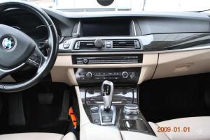 Black BMW 520 2015 in Kaunas, with an engine capacity of 2.00 L and mileage of 314 thousand km for 9000 €, photo 6 on AUTOMOTO.COM.LV