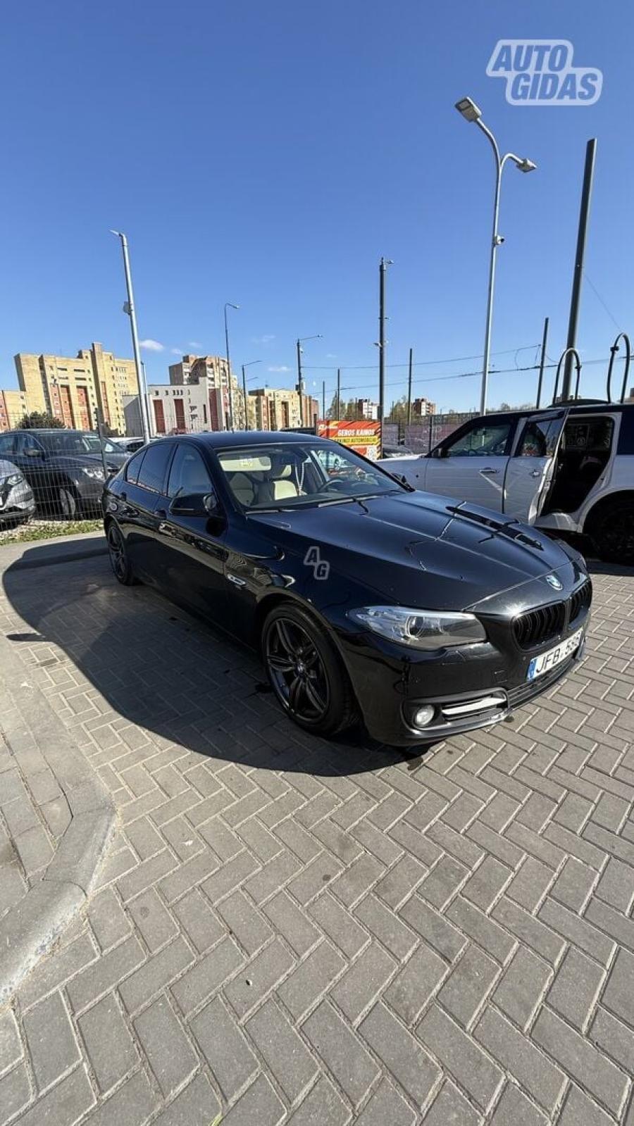 Melns BMW 520 2016 Kauņa, ar dzinēja tilpumu 2.00 L un nobraukumu 318 tūkst. km par 12800 €, foto 6 vietnē AUTOMOTO.COM.LV