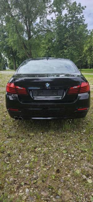 Melns BMW 520 2016 Panevēža, ar dzinēja tilpumu 2.00 L un nobraukumu 290 tūkst. km par 9300 €, foto 3 vietnē AUTOMOTO.COM.LV