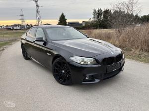Melns BMW 520 2016 Kauņa, ar dzinēja tilpumu 2.00 L un nobraukumu 355 tūkst. km par 11350 €, foto 4 vietnē AUTOMOTO.COM.LV