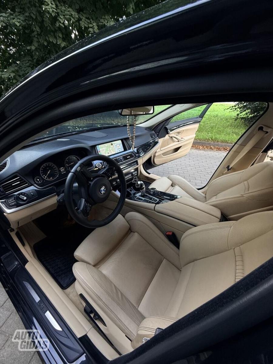 Black BMW 520 2016 in Kaunas, with an engine capacity of 2.00 L and mileage of 325 thousand km for 12300 €, photo 14 on AUTOMOTO.COM.LV