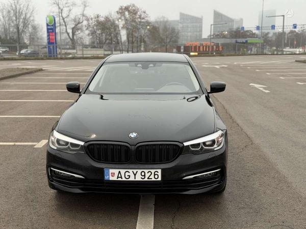 Black BMW 520 2017 in Vilnius, with an engine capacity of 2.00 L and mileage of 135 thousand km for 19900 €, photo 2 on AUTOMOTO.COM.LV