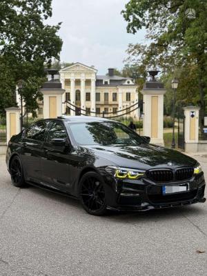 Black BMW 520 2017 in Kelme, with an engine capacity of 2.00 L and mileage of 250 thousand km for 25300 €, photo 26 on AUTOMOTO.COM.LV