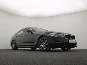 Black BMW 520 2017 in Vilnius, with an engine capacity of 2.00 L and mileage of 171 thousand km for 21999 €, photo 11 on AUTOMOTO.COM.LV