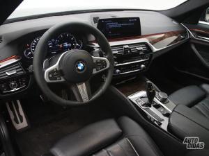 Black BMW 520 2017 in Vilnius, with an engine capacity of 2.00 L and mileage of 171 thousand km for 21999 €, photo 16 on AUTOMOTO.COM.LV