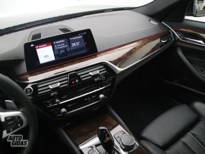 Black BMW 520 2017 in Vilnius, with an engine capacity of 2.00 L and mileage of 171 thousand km for 21999 €, photo 21 on AUTOMOTO.COM.LV