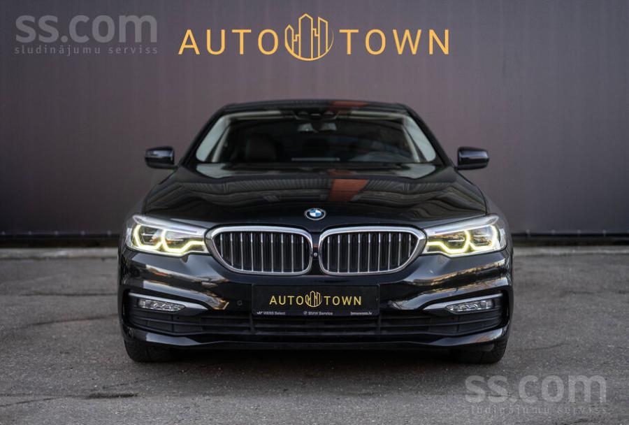 Black BMW 520 2017 in Riga, with an engine capacity of 2.00 L and mileage of 284 thousand km for 18990 €, photo 3 on AUTOMOTO.COM.LV
